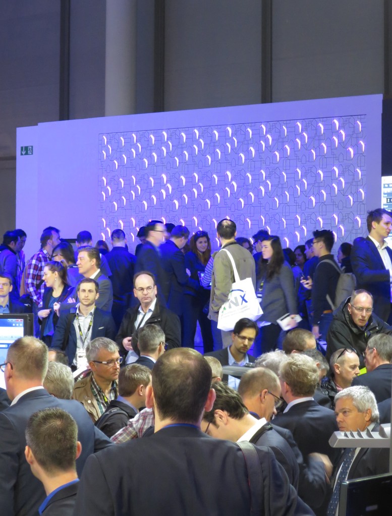 philips luminous patterns @ light+building 2016 – Lucept